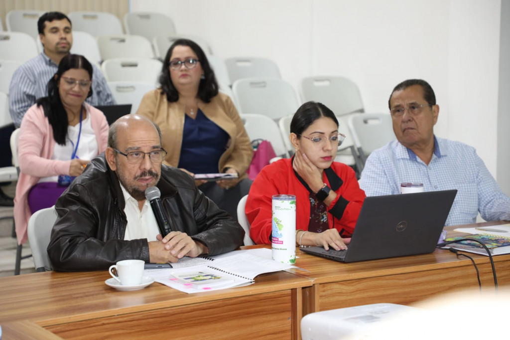 Integrantes de Comisión de Producción refuerzan sus conocimientos sobre ... Integrantes de Comisión de Producción refuerzan sus conocimientos sobre ...