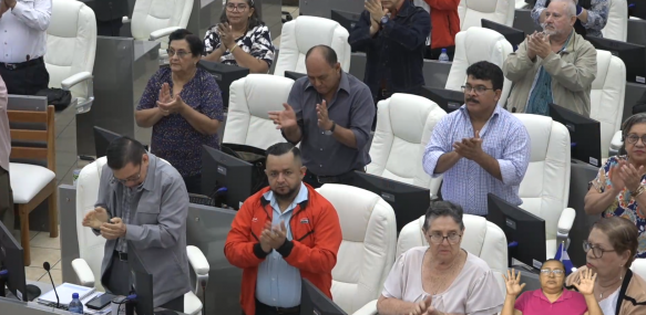 Recuerdan legado de artista y militante sandinista Eveling Martínez | Portal – Asamblea Nacional ...